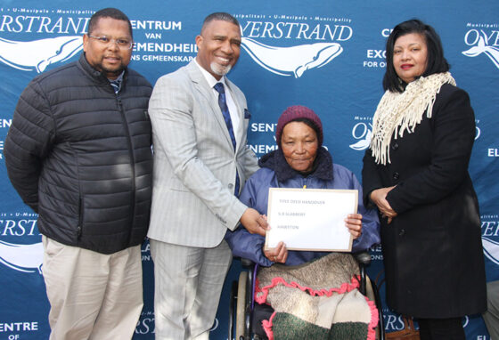 Municipality hands over 300 title deeds to beneficiaries in Hawston ...