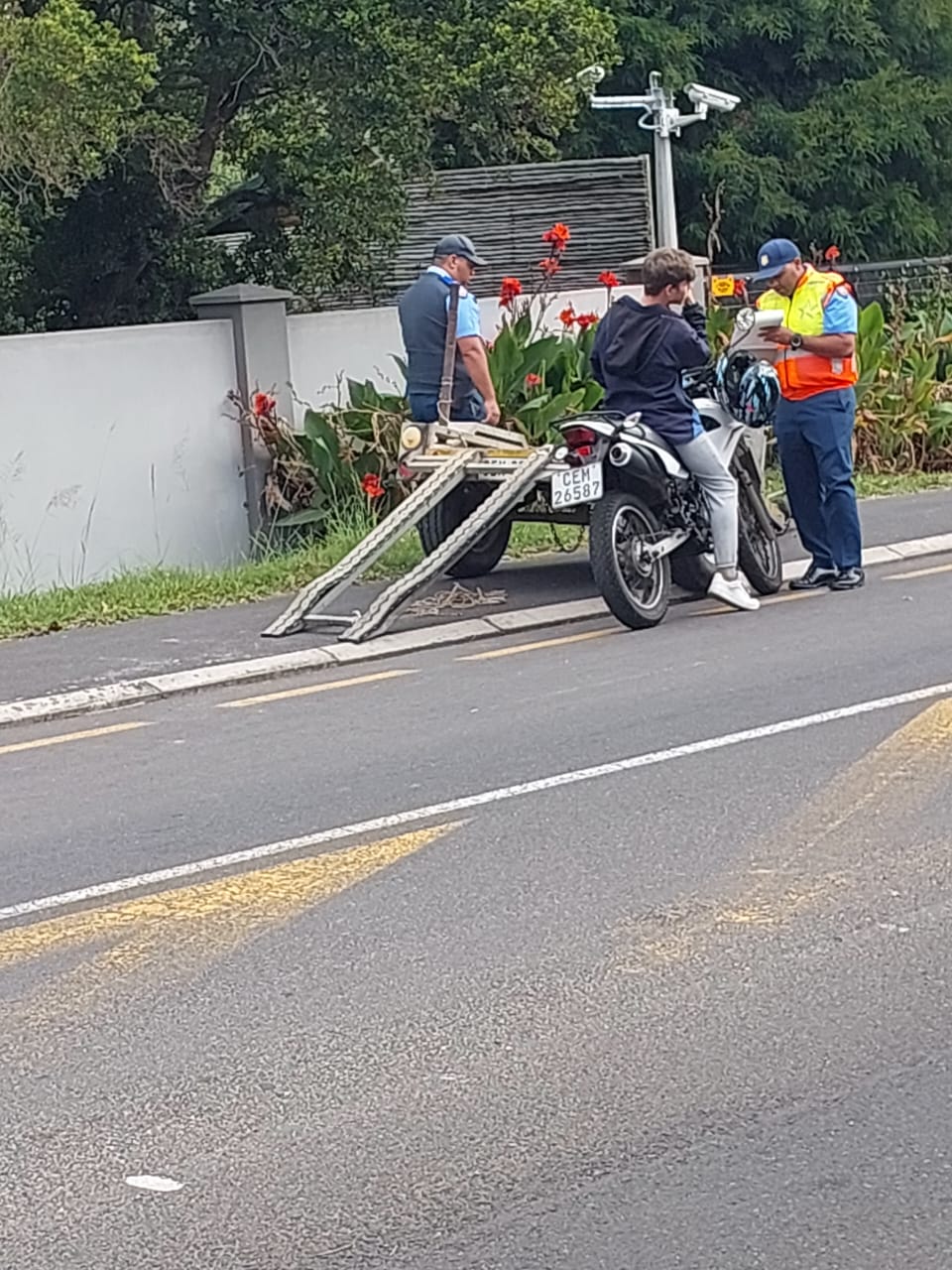 Overstrand motorists urged to abide by the rules - Overstrand Municipality